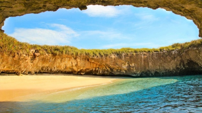 Marietas Islands & Hidden Beach, Puerto Vallarta - PVR tours